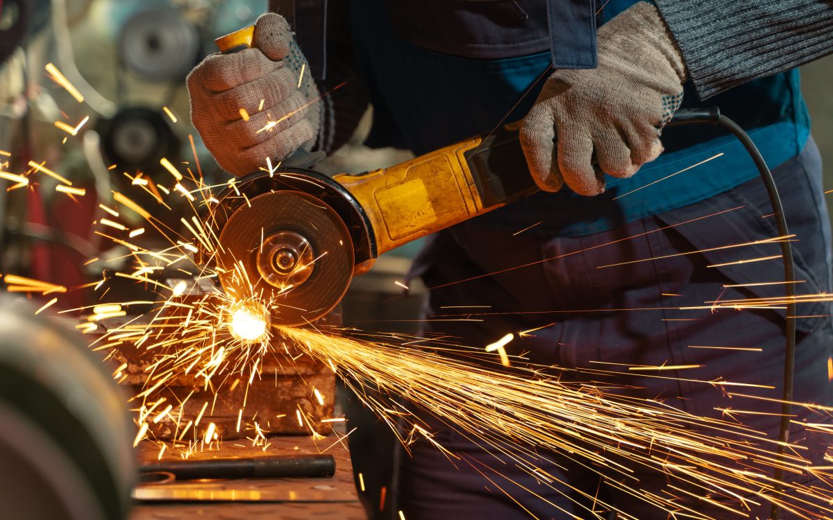 The Ultimate Guide to Sandblasting Media: Types, Grit Sizes, and ...