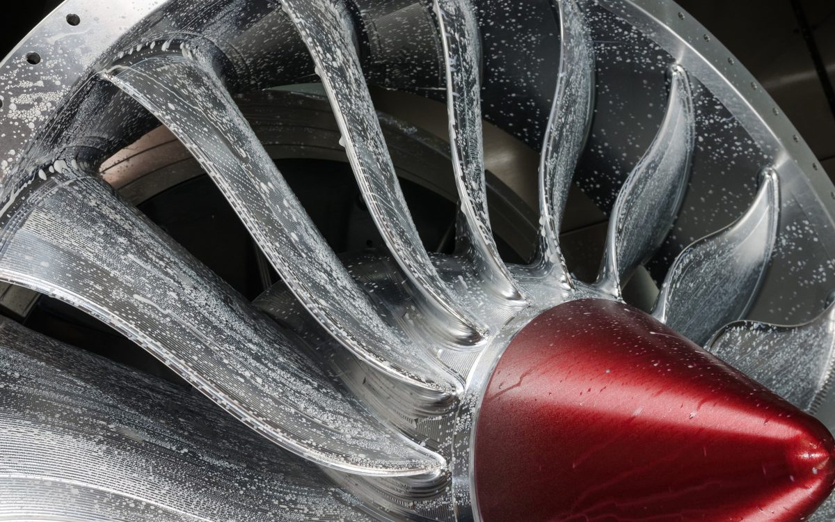 The Ultimate Guide to Sandblasting Media: Types, Grit Sizes, and ...